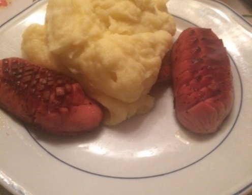 Knacker mit Erdäpfelpüree Rezept - ichkoche.at