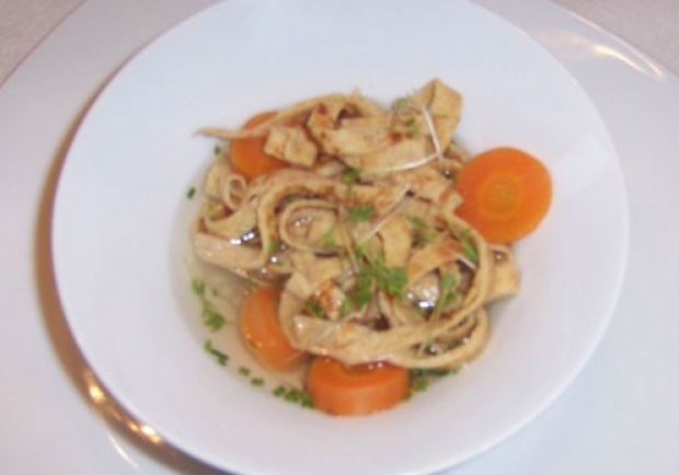 Dinkel-Frittatensuppe Rezept - ichkoche.at