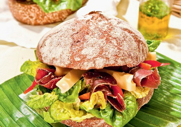 Gefülltes Brot Rezept - ichkoche