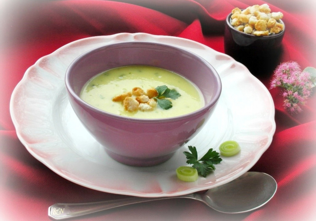 Lauchsuppe Rezept - ichkoche.at