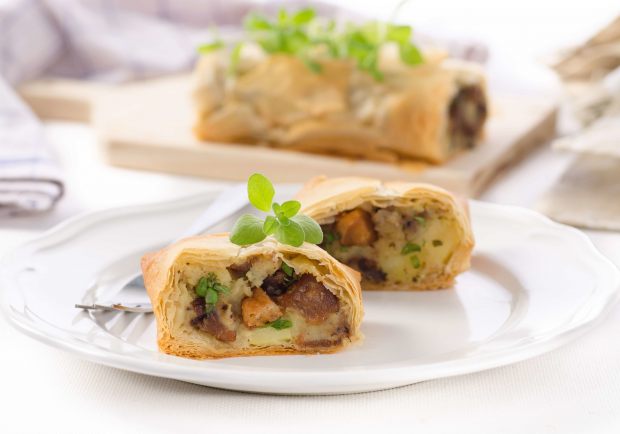 Grammelstrudel Rezept - ichkoche.at