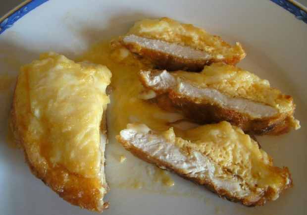 Pariser Schnitzel mit Mozzarella überbacken Rezept - ichkoche.at